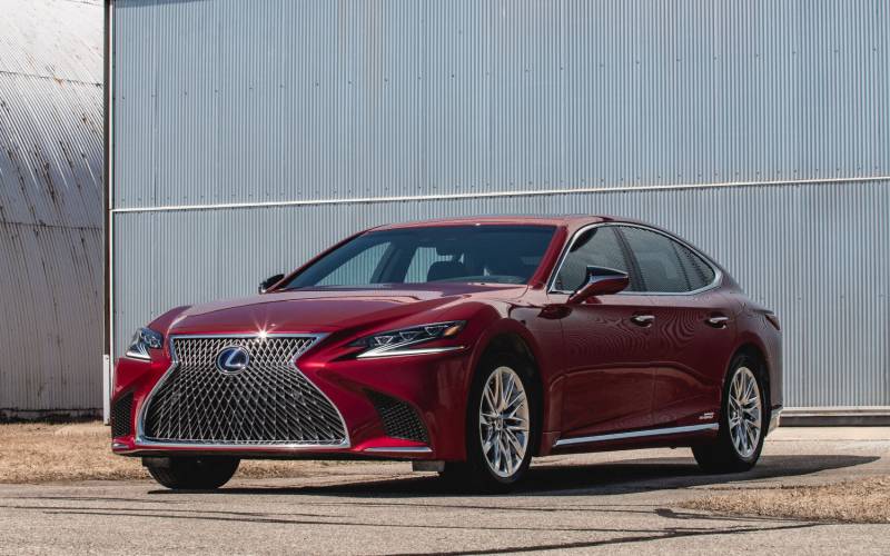 Lexus LS 500 F Sport 2019 | SUV Drive