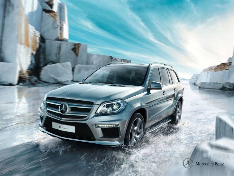 Comparison - Lexus GX 460 Luxury 2017 - vs - Mercedes-Benz GL-Class ...