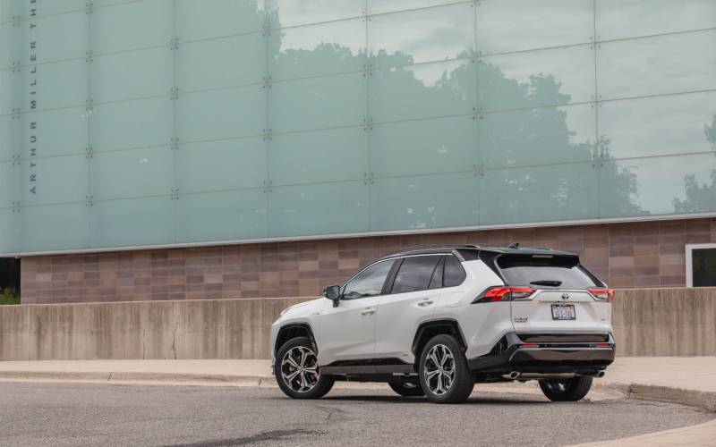 Comparison - Toyota Rav4 Prime XSE 2021 - vs - Lexus NX 300 F SPORT ...