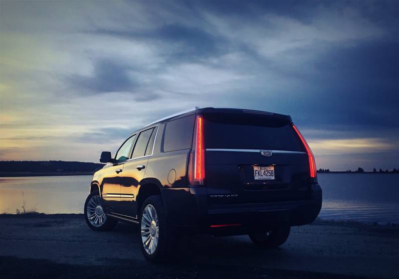 Cadillac Escalade ESV Luxury 2016 | SUV Drive