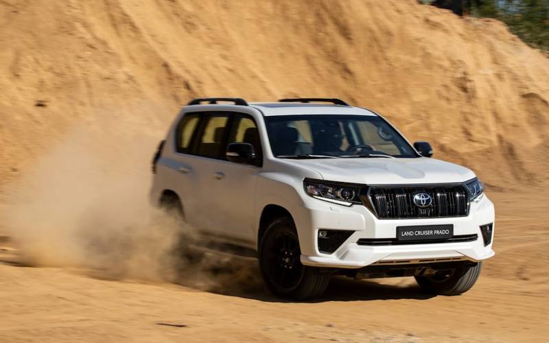 Comparison - Toyota Land Cruiser Prado 2021 - vs - Toyota 4Runner TRD ...
