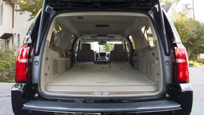 Comparison - GMC Yukon XL Denali SUV 2015 - vs - Chevrolet Suburban SUV ...