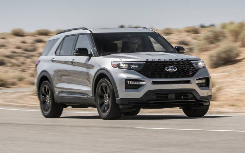 Comparison - Mazda CX-9 CARBON EDITION 2021 - vs - Ford Explorer ST ...