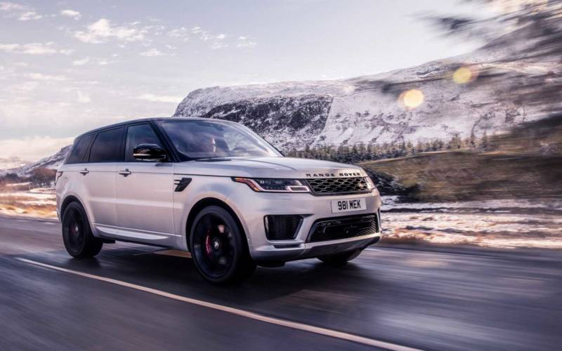 Comparison - Lincoln Navigator Reserve 2020 - vs - Land Rover Range ...