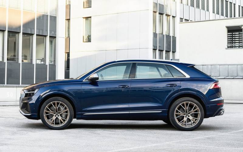 Audi SQ8 TFSI Prestige 2021 | SUV Drive