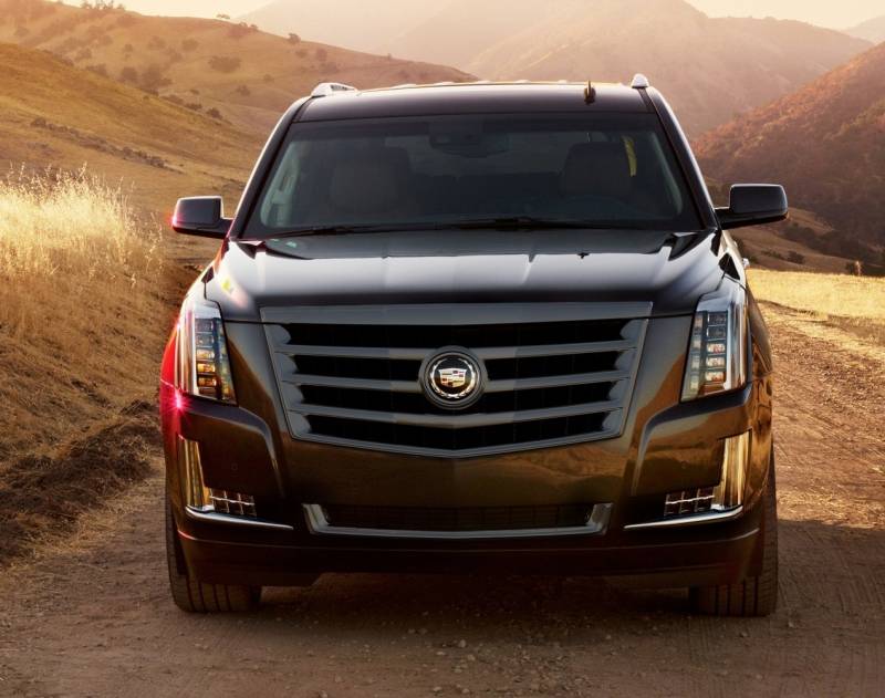 Cadillac Escalade ESV Luxury 2016 | SUV Drive