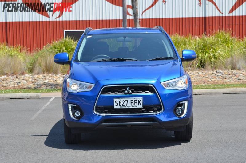 Comparison - Mitsubishi ASX LS 5 Door Wagon - vs - Toyota RAV4 SE 2017 ...