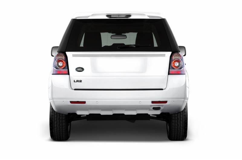Comparison - Land Rover LR2 SUV 2015 - vs - Mitsubishi Outlander GT ...